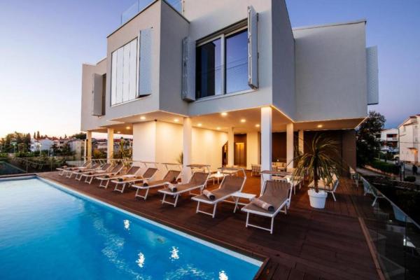 Dedaj Resort - Villa Almaro - Zara