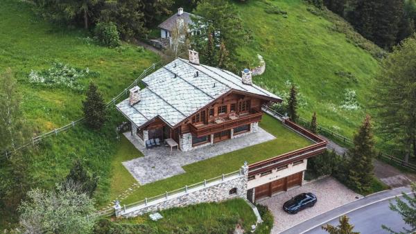Chalet Des Reines - Luxe Discret, Vue Imprenable, Calme Absolue - Anzère