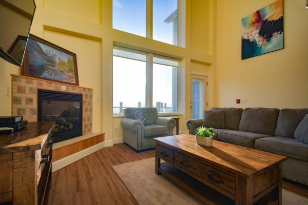Lakeshore Lodging Lodge 713 - Halibut Cove, AK