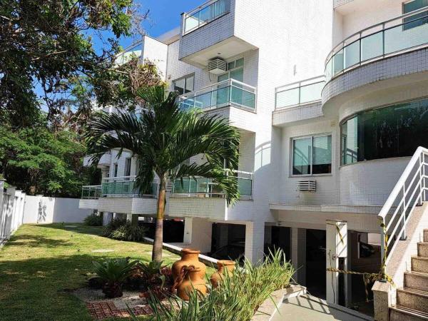 Apartamento Confortável E Com Piscina A 900 M Da Praia De Itacoatiara - Niterói