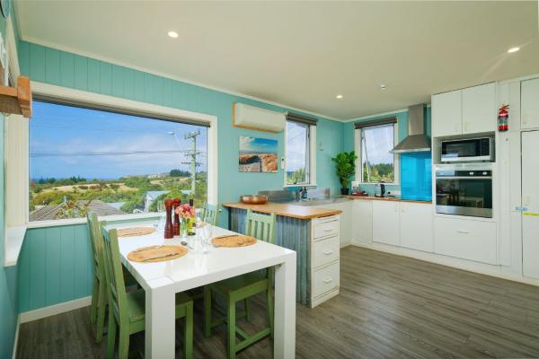 Classic Charm Sea & Mountain Views - Kaikōura