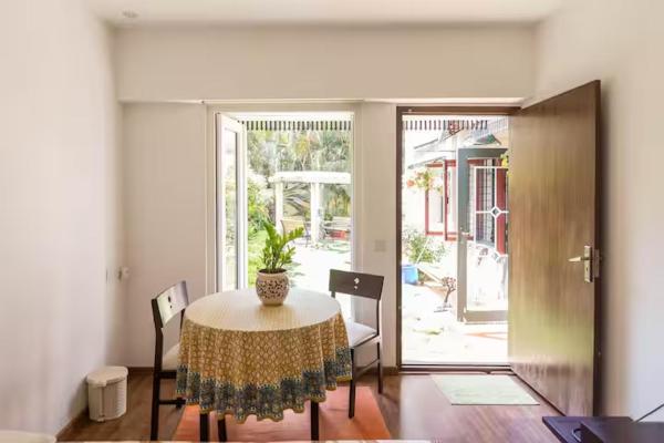 Cottage Like Room - Opp Ub City - 벵갈루루