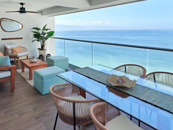 Beachfront Luxury Condo, Great Location - Puerto Vallarta