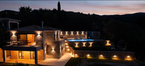 Orraon Luxury Villa - Lefkada