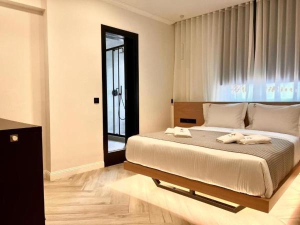 Triple A - Urban Lifestyle Studios In Psiri-platia Theatrou - Free Parking! - Athen