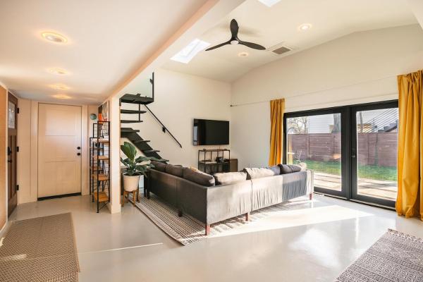 Sky House - Hyde Park - Loft - Austin, TX