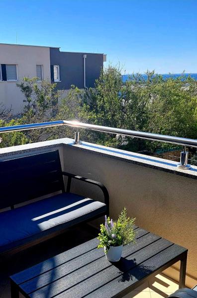 Apartment Detour - Novalja