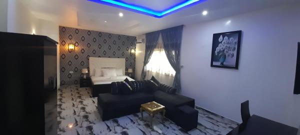 Mmenko Palm Hotel - Abuja