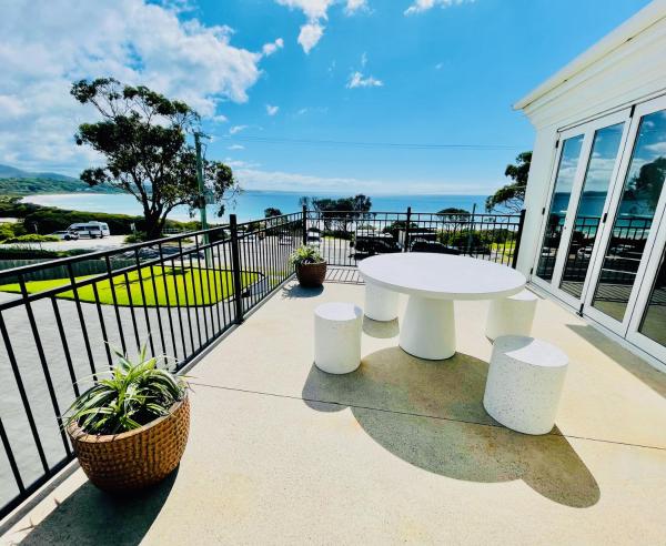 Lichen Villa Bay Of Fires - Binalong Bay