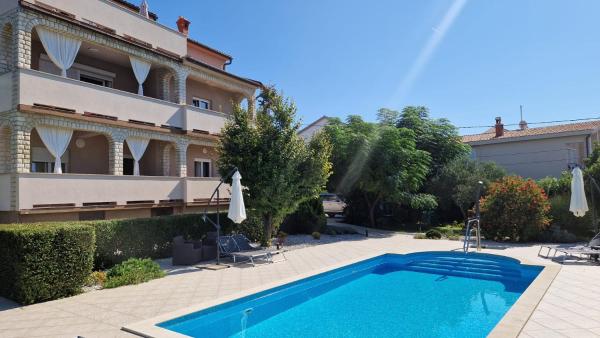 Apartments Renata - Rab