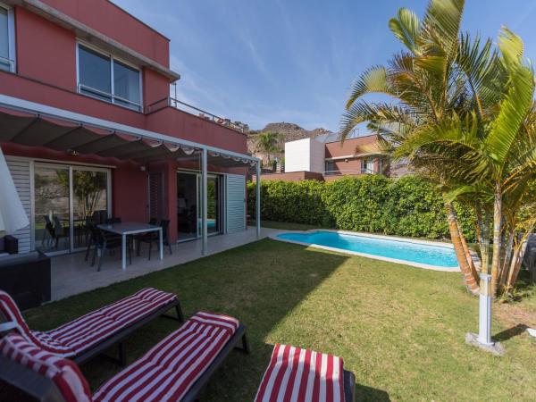 Villa In Maspalomas With Heated Pool & Golf Views - Canary Islands