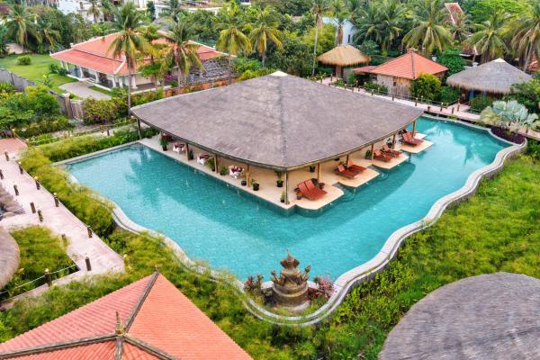 Authentic Khmer Village Resort - カンボジア