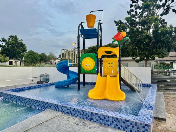 Mini Waterpark Pool Bbq Karaoke Game Station Luxury Villa 40pax A Famosa Resort Lot 1054 - Tampin