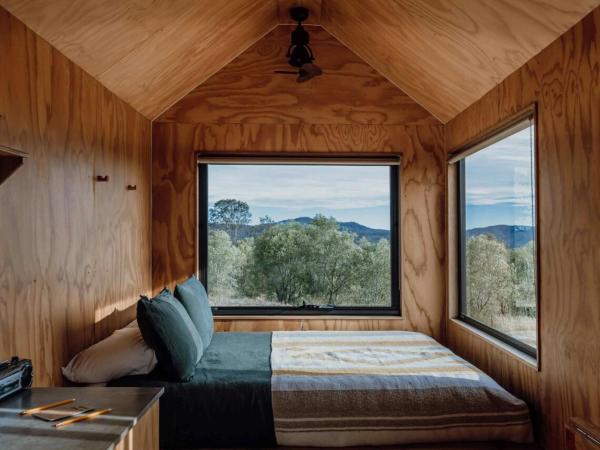 Pet Friendly Cabin Surrounded By Wilderness - Gili - Gleneagle