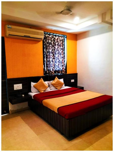 Shirdi Hotel Pushpanjali Near Temple - Shirdi