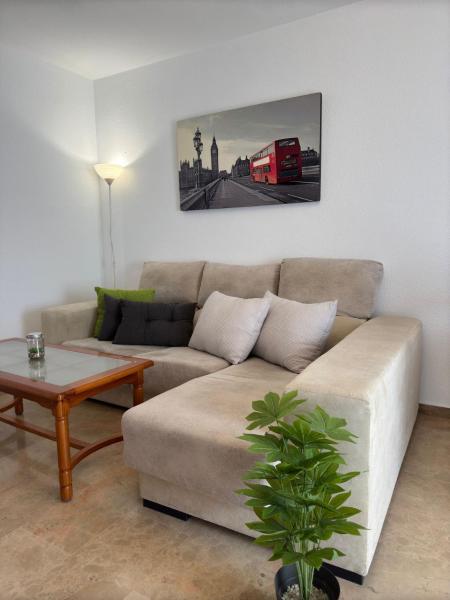 Bellavista - Apartamento Céntrico Y Tranquilo Con Parking - Los Villares