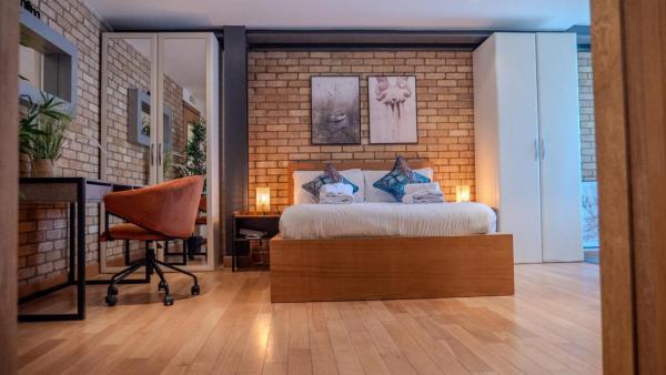 Spacious, Industrial, Zone 1, 2 Bed Central London - London Bridge Station