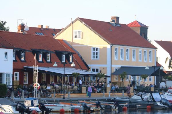 ÅHus Gästgivaregård - Åhus
