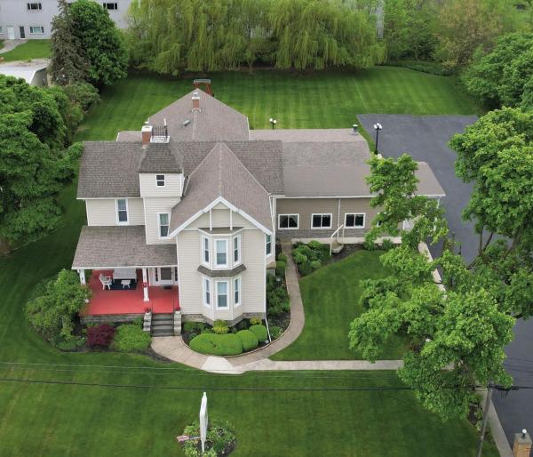 Victorian Inn Bed And Breakfast - Put-in-Bay, OH