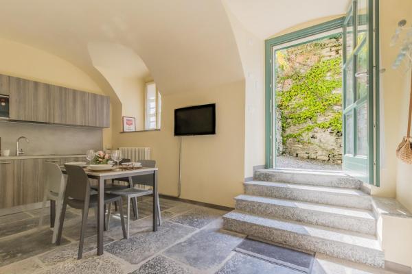 Tiny Duke Apartment - Varenna