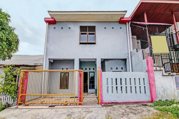 Spot On 91828 Homestay Dinda Syariah Near Masjid Al Amin - Pekanbaru
