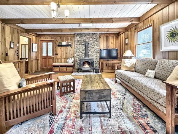 Karma Cabin - Highlands, NC
