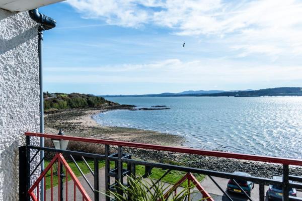 Penthouse River View Near Edinburgh - Dunfermline