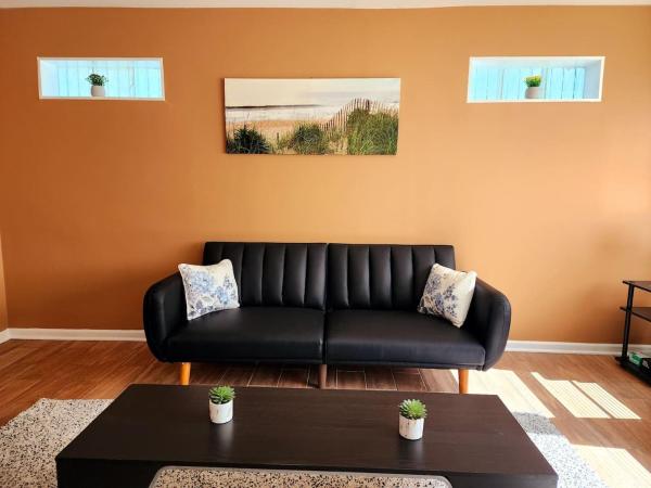 Modern 2 Beds Apt Close Downtown - Evanston, IL