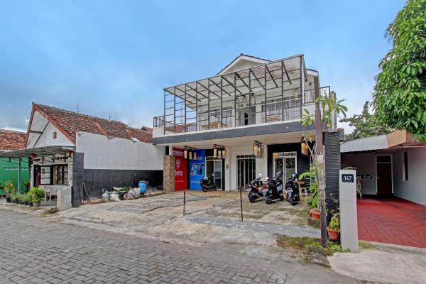 Oyo 91952 Oase Hostel - Yogyakarta