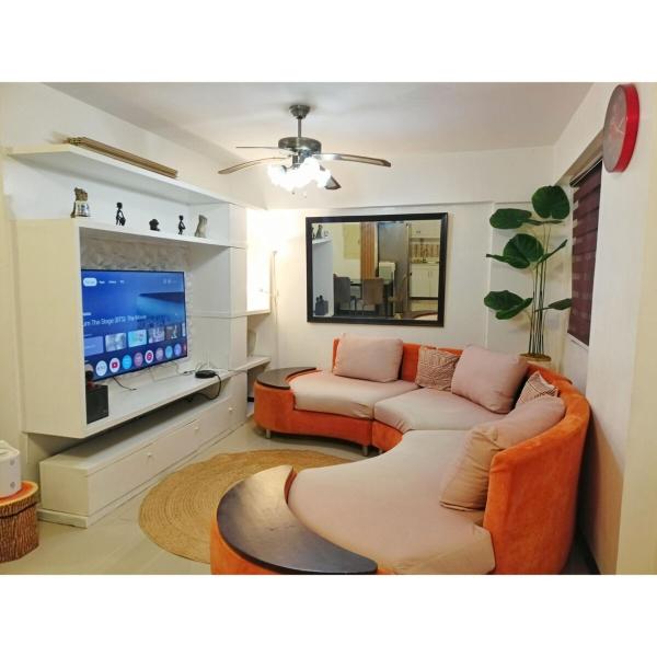 Enjoy This Spacious Staycation - Makati