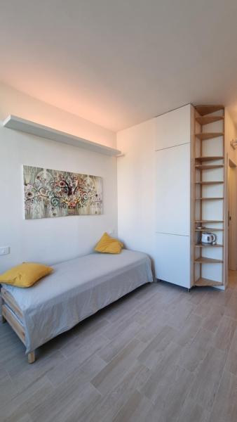 Luminoso Monolocale Mm3 Dergano Sky Legnone - Mailand