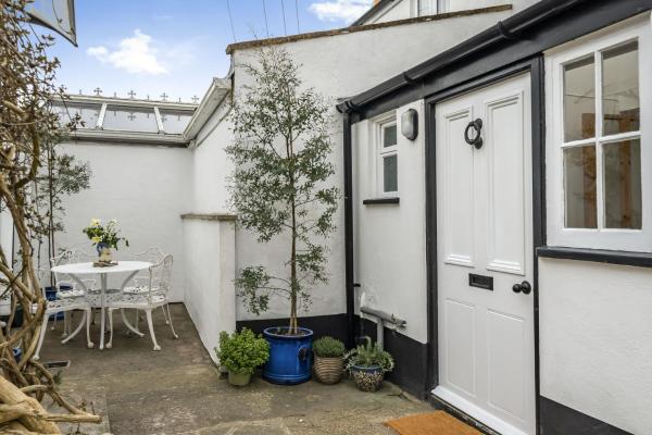 Meads Cottage - Lyme Regis