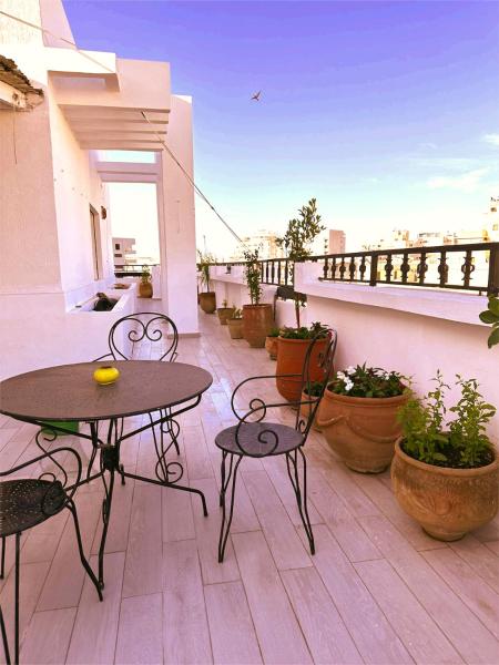 Chez Francis Full House - Tánger