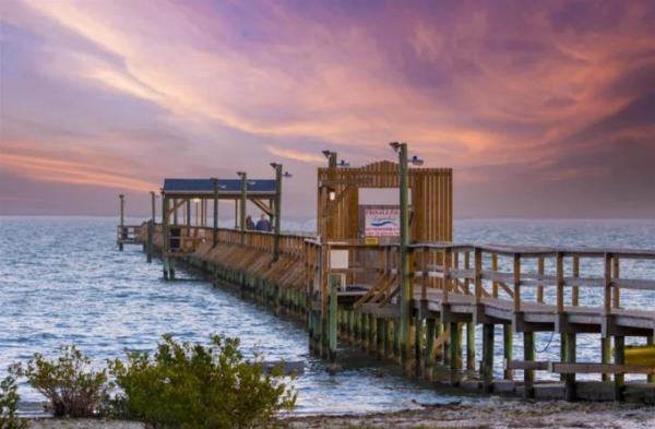 Reel Love - Bayside, TX