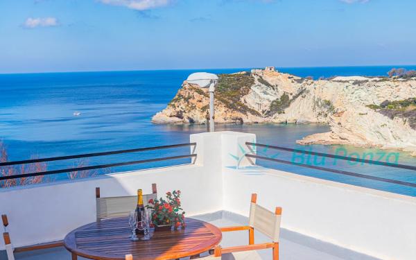 Bluponza Case Vacanza Appartamento Mediterraneo - Ponza