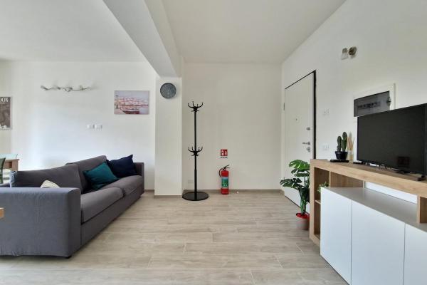 Centro Piazza Wi-fi Ac Balcony Design By We Host You - San Benedetto del Tronto