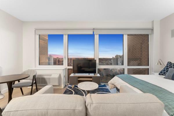 Queens Studio Jewel Luxury And Comfort Combined - Long Beach, NY