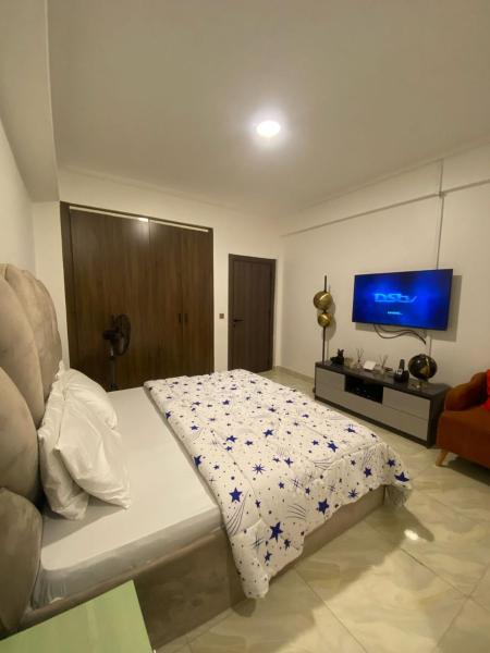 Aj's Exclusive Apartment - Abuja