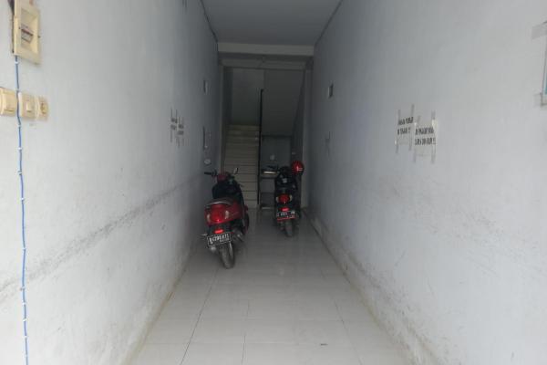 Spot On 93886 Kost Zalfa Amalia Syariah - Tegal