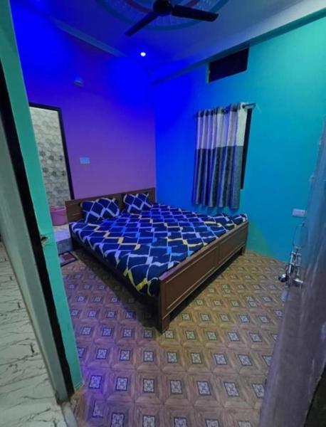 Tridev Paying Guest House - Varanasi