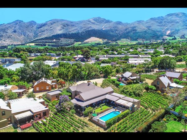 The Manor House At Roubaix Estate - Franschhoek