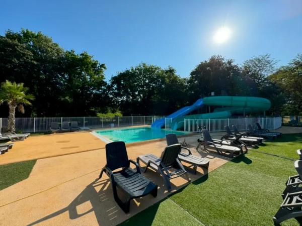 Camping Les Franquettes - Aquatique Vacances - Montalivet les Bains