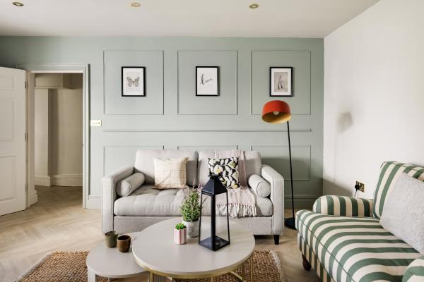 Opulent 2-bed Retreat With Garden - Filton