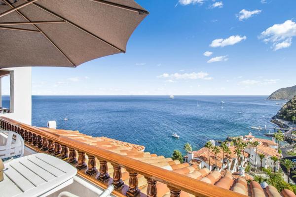 H1872 - Hamilton Cove Villa 18-72 - Santa Catalina Island, CA