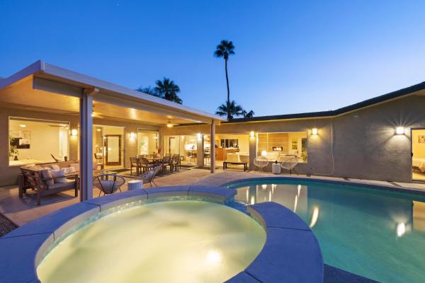 Bon Vivant Palms - 4br In Movie Colony - Cathedral City, CA