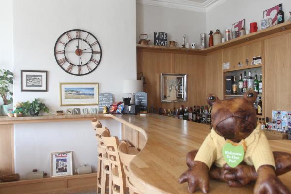 Bryn-y-mor (Adult Only) - Llandudno