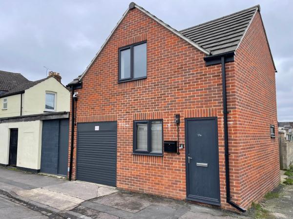 Welcome Rooms 55b- Self Check-in Whole Apartment Fully Refurbished - Gloucestershire