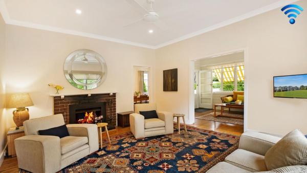 Canary Cottage - Opposite Bowral County Club - Bowral