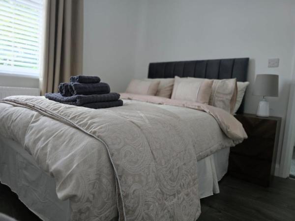 Perfect Home From Home, Heart Of Belfast Sleeps 6 - Belfast