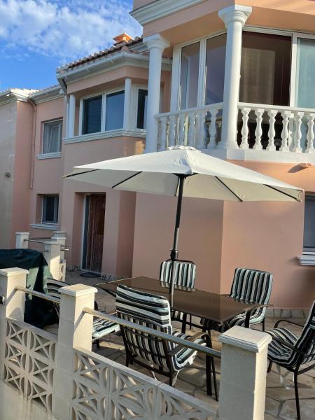 Sunny Renovated Apartment - Denia/santa Llucia - Dénia